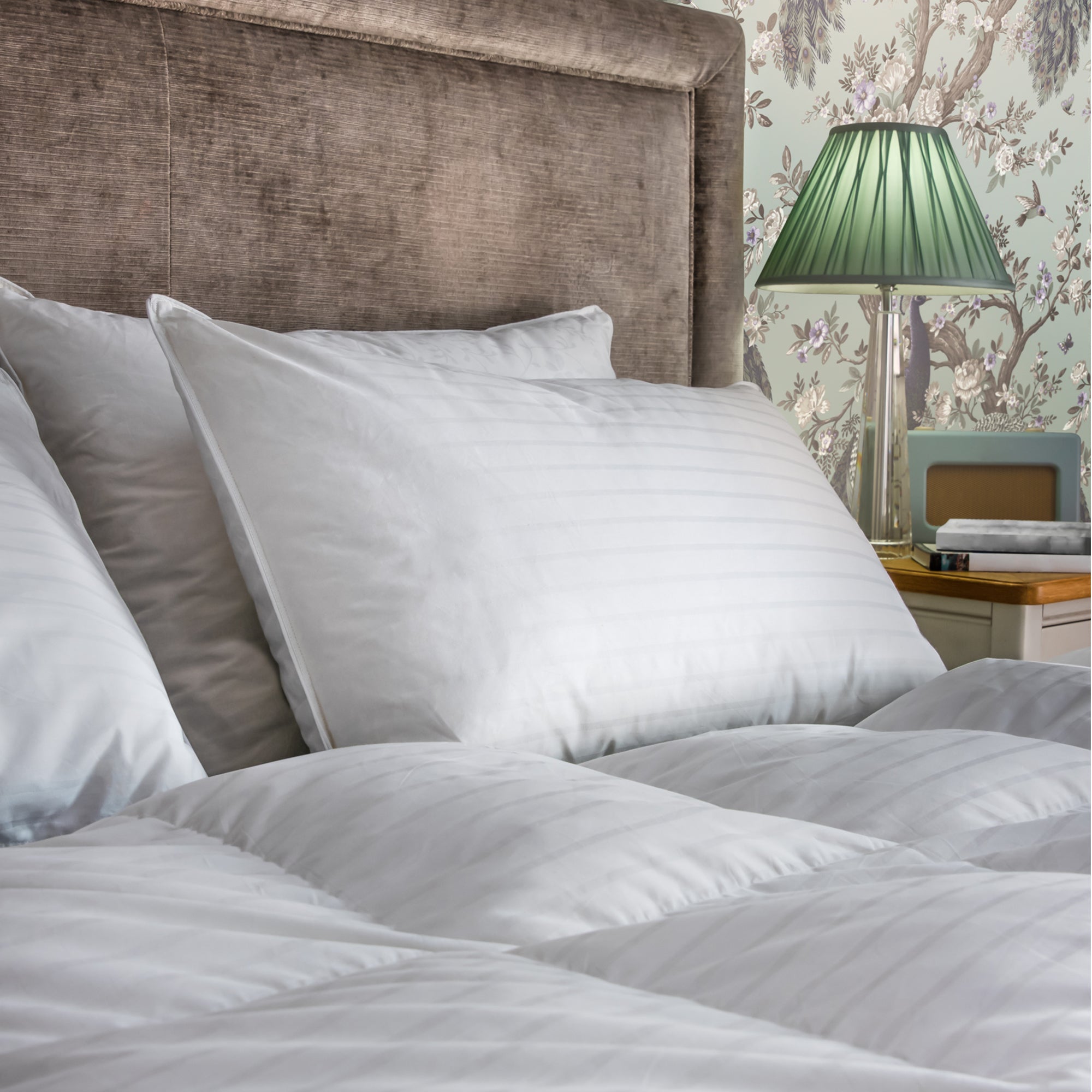 Laura Ashley Supreme Comfort Pillow